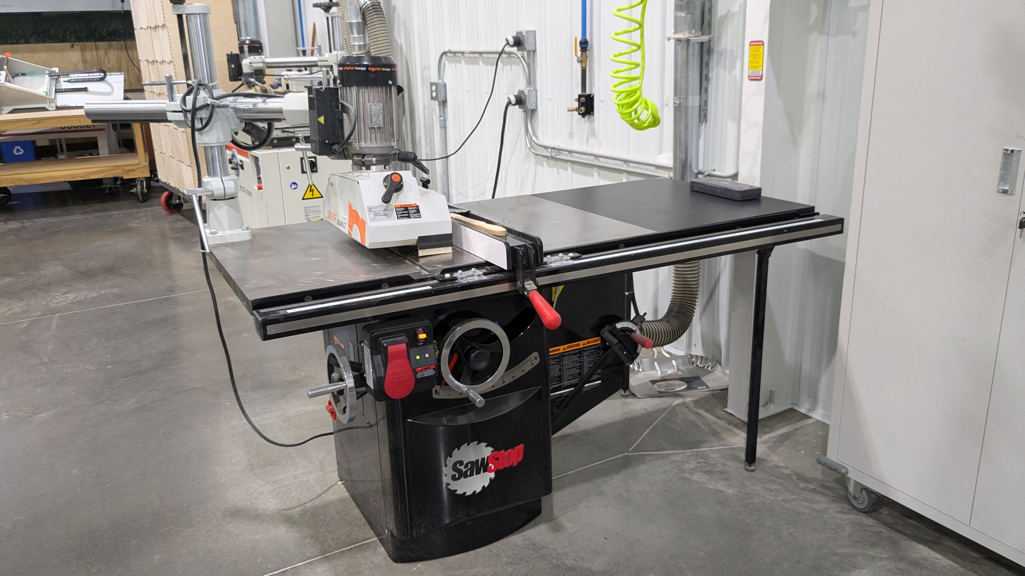 SawStop Industrial Cabinet Saw - Manufacturing Equipment — WSI Machinery